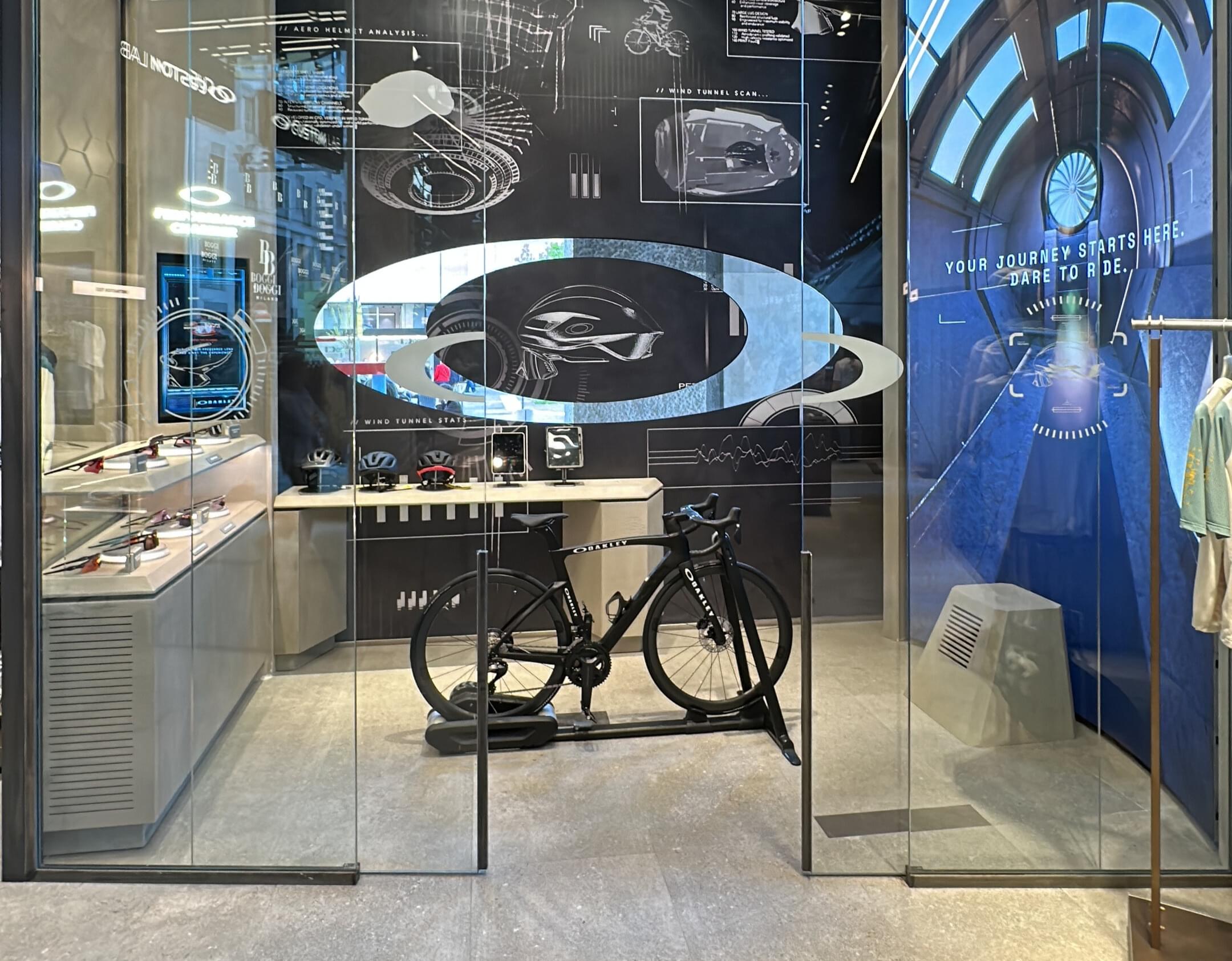 Oakley - Flagship Store Milano | MONOGRID