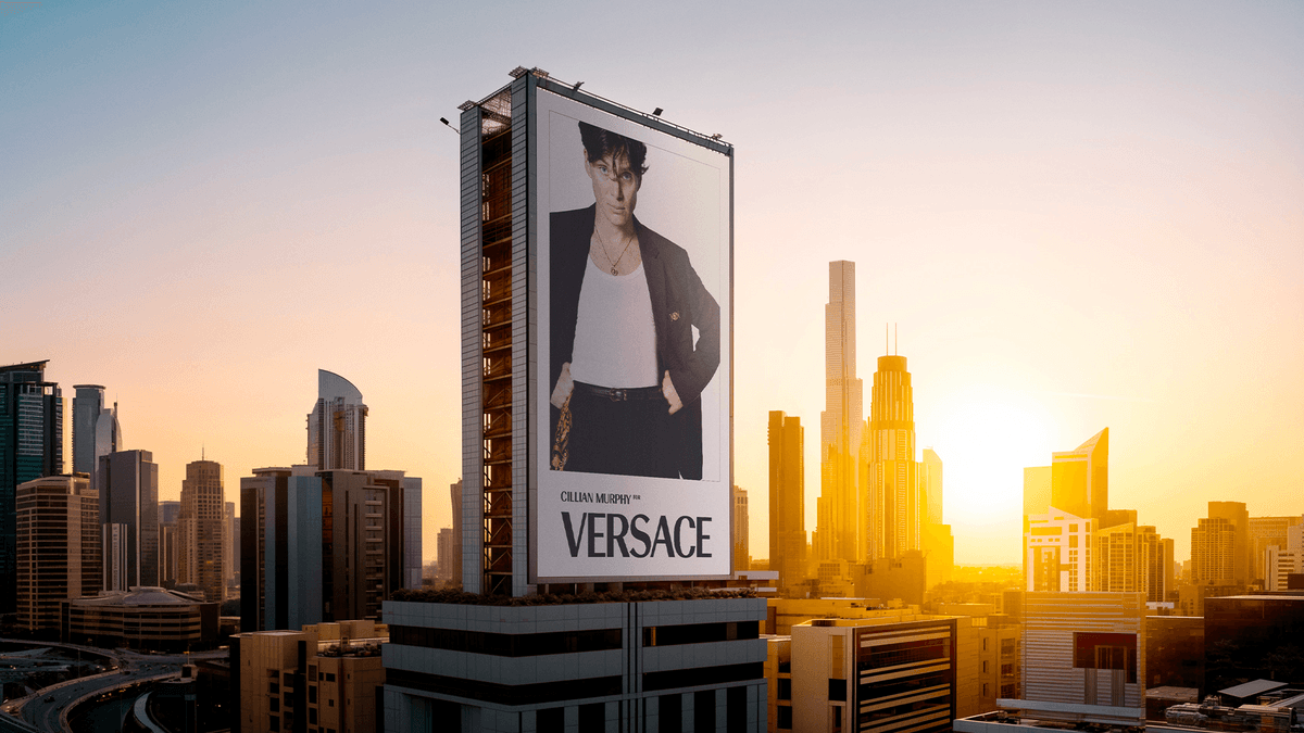 Versace 2024 ICONS AI-Generated Digital Campaign | MONOGRID