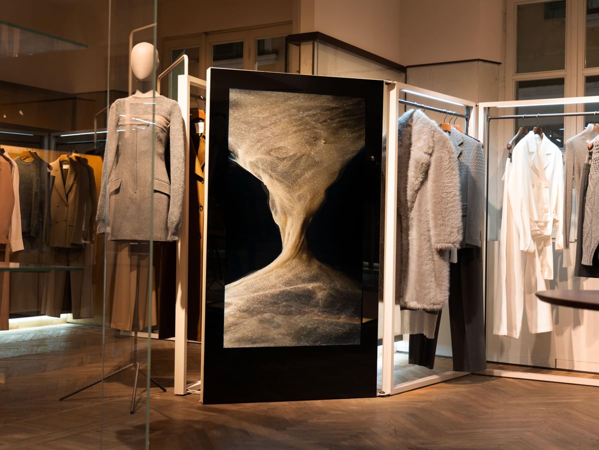 Sportmax - Klepsydra Immersive Experience | MONOGRID